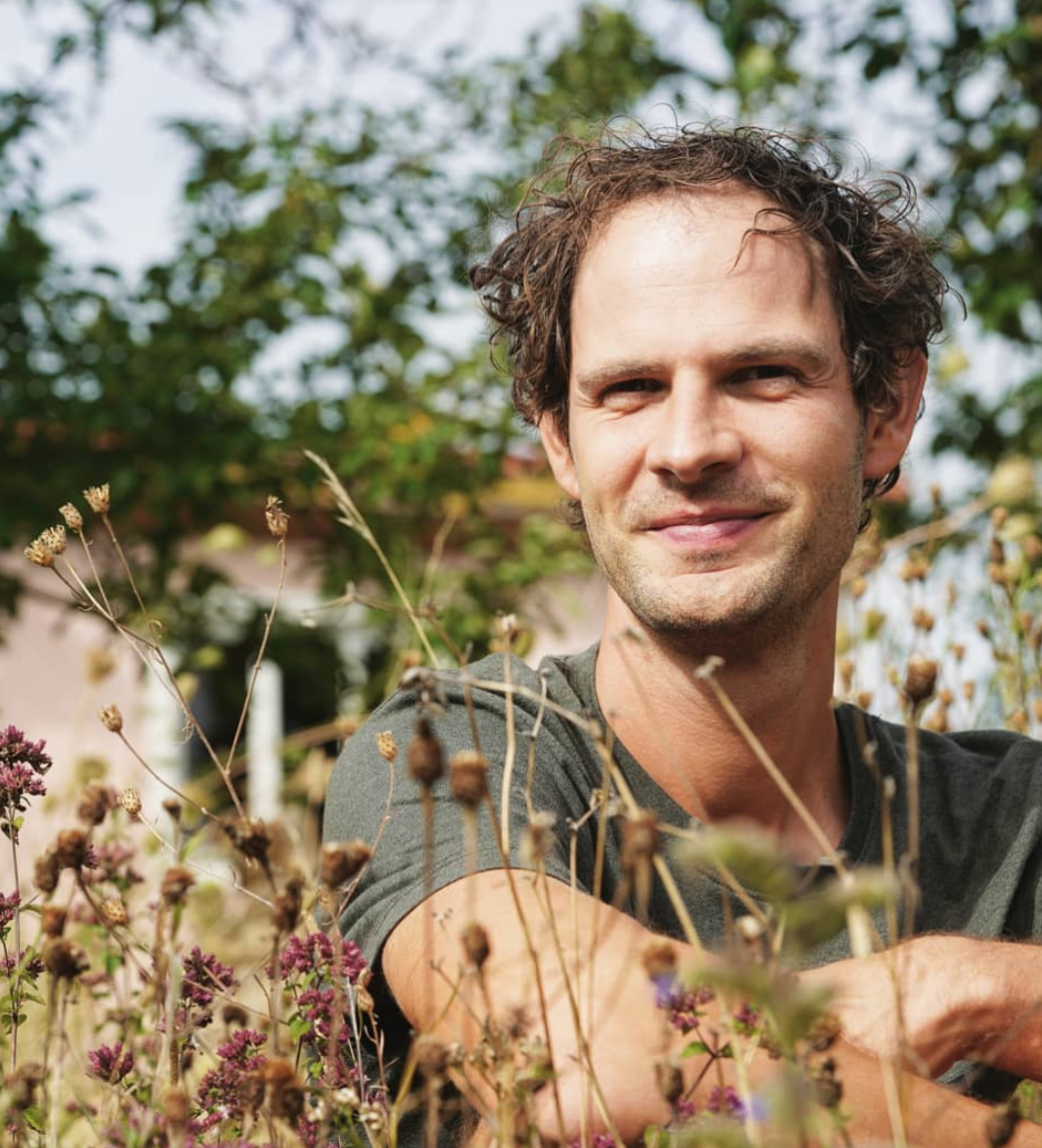 David Seifert %page% - Bio-Balkon Kongress: Kann man Tiere pflanzen? 🐝🦋🐦🌿